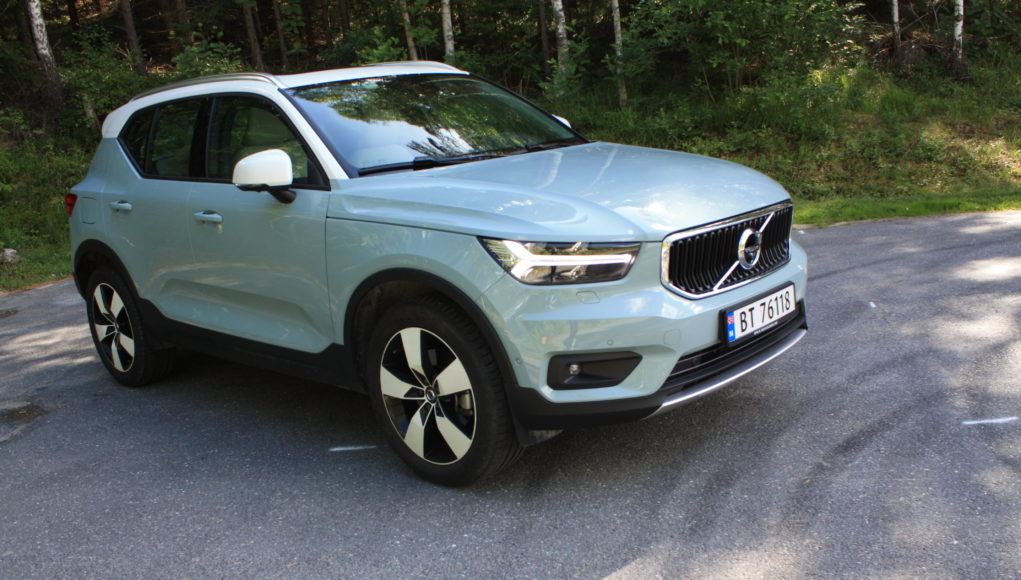 Test: Volvo XC40 D4 AWD Automat Momentum - Bil og Motorbloggen ...