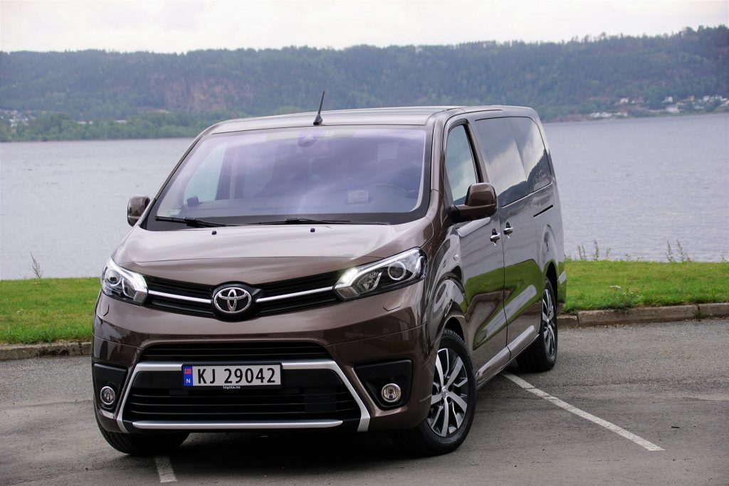 Test: Toyota Proace Verso 8-seter - Bil og Motorbloggen - biltester og ...