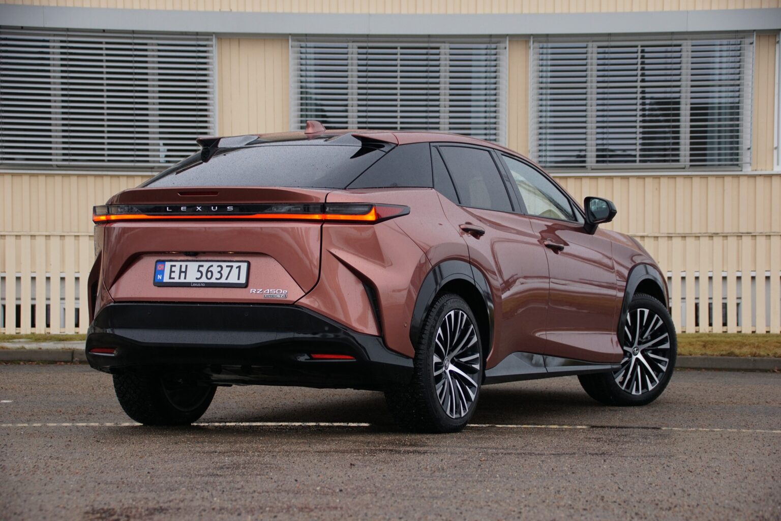 Test: Lexus RZ 450e - Bil og Motorbloggen - biltester og nyheter